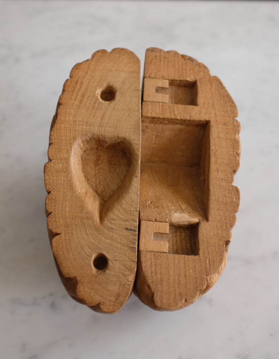 Carved Brain Sculpture – Raoul Store